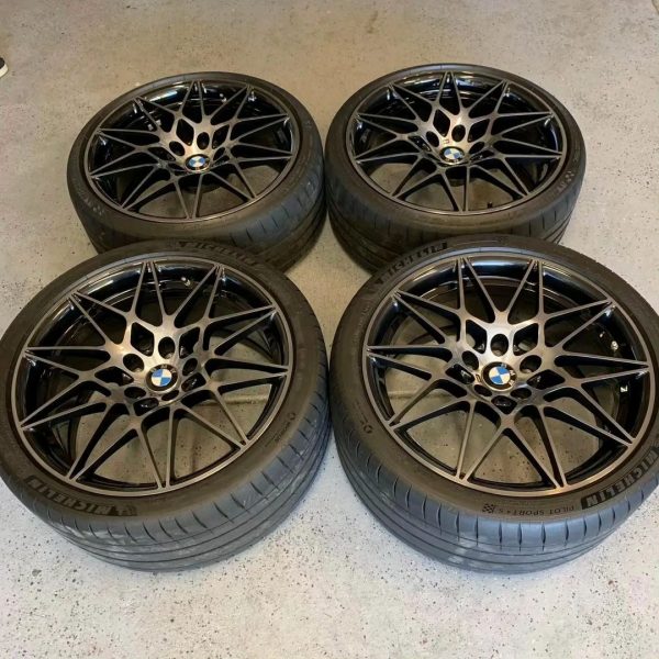 BMW STYLE M666 20" WHEEL AND TIRES